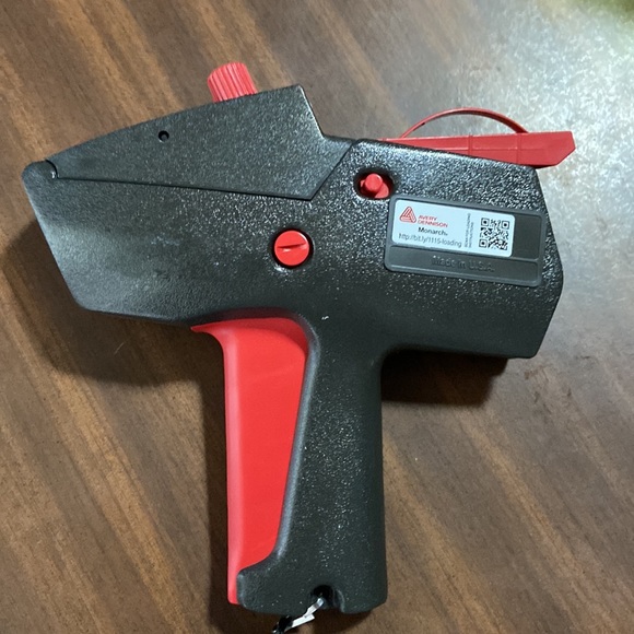 Avery Dennison | Office | Used Avery Dennison Monarch Pricingticketing ...